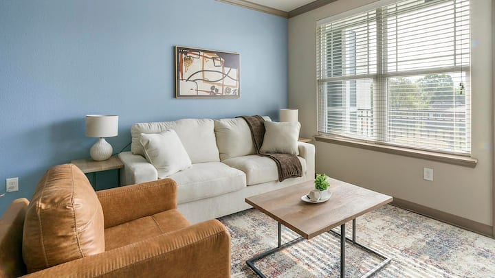 Landing | Amazing 1bd In Bellview Acres Whiting - Baytown, TX