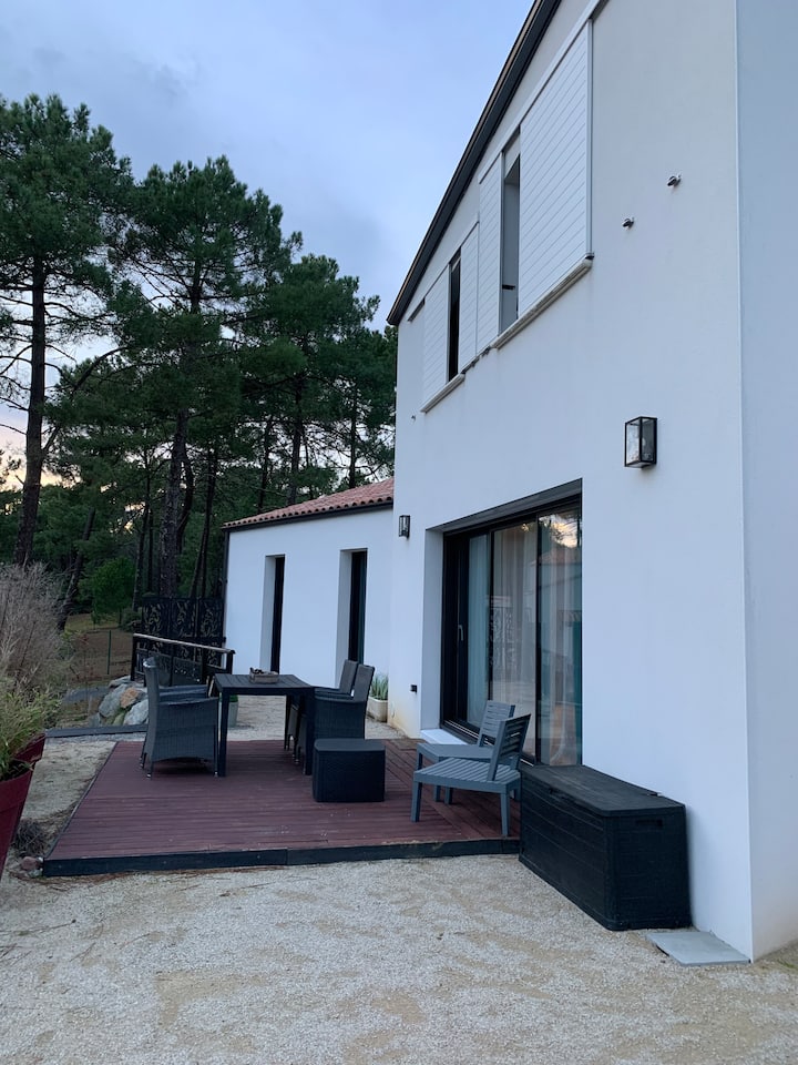 Villa En Lisière De Forêt Et Plage - La Faute-sur-Mer