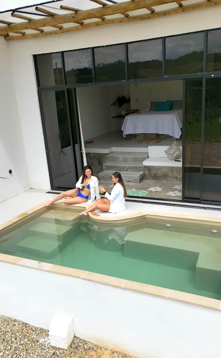 Cabaña, Plan Pareja, Piscina Y Desayuno Incluido - Curiti