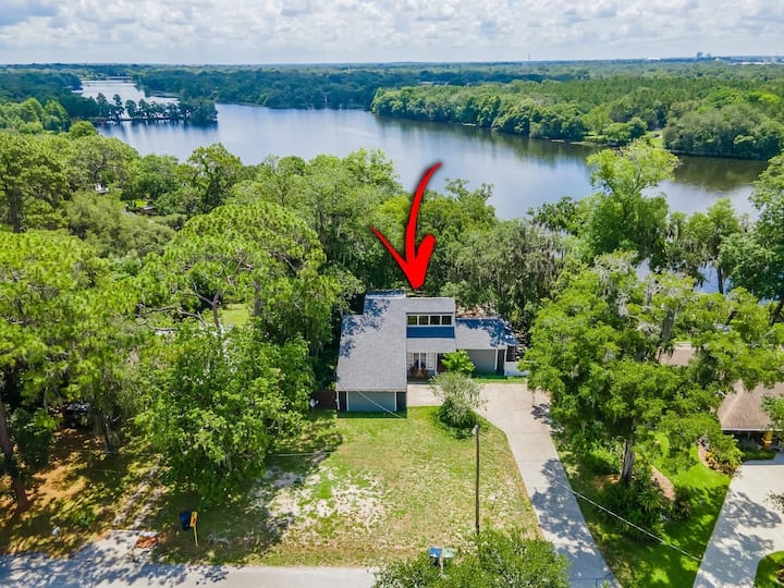 5 Large Bedrooms | Game Room | Patio - Tampa, FL