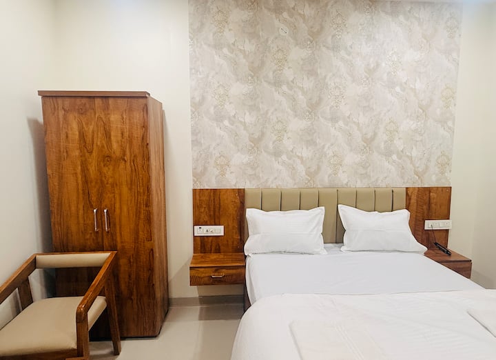 This Property Is Located Very Near To New Bustand - Kurnool