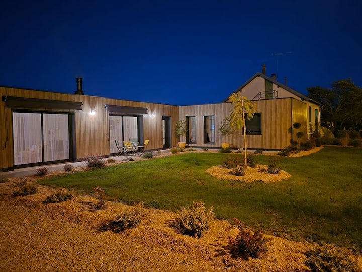 Maison Conteneur Proche De L'a71. - Cher