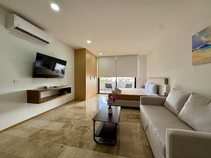 Estudio Céntrico Con Gym, Alberca Y Parking - Playa del Carmen