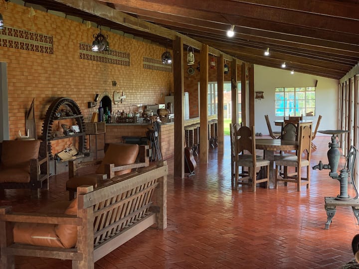 Chácara Dentro De Curitiba Com Salão De Festas. - Curitiba