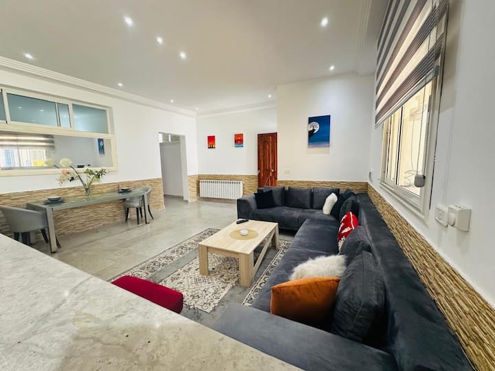 One Bedroom Home On La Marsa Corniche - Marsa