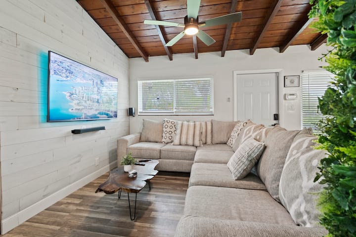 Industrial Chic 3bd - Ideal Warm Weather Retreat - Fort Lauderdale