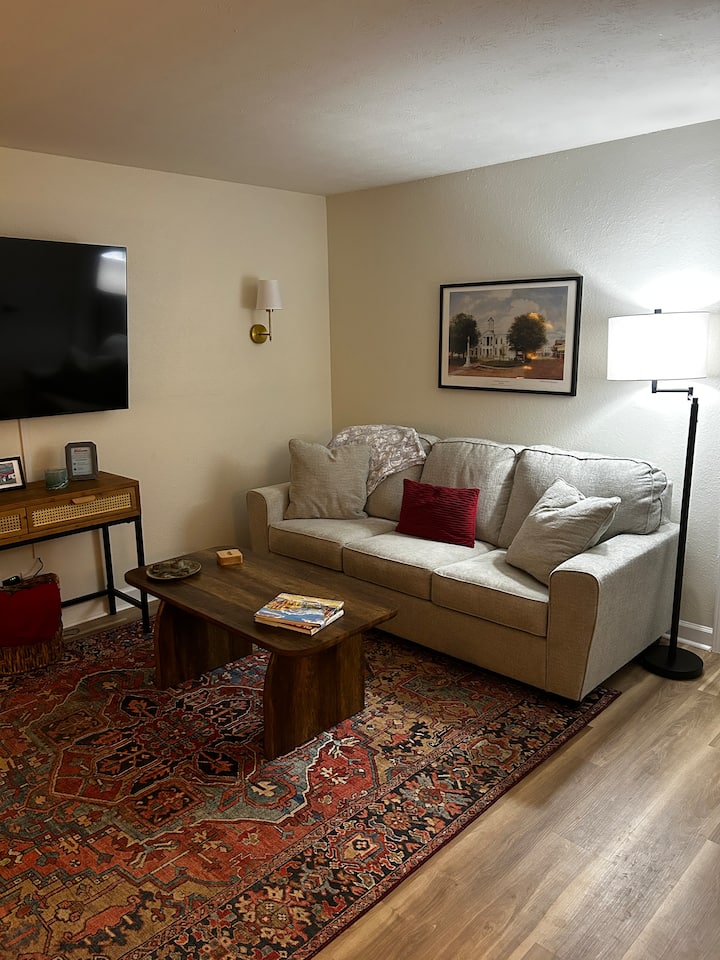 Our Place In Oxford - Oxford, MS