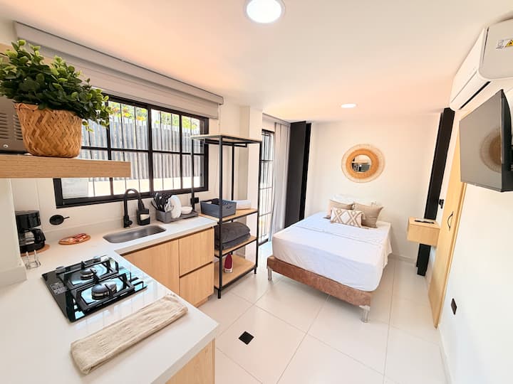 Loft Practico/ligero A/c Wi-fi*cocina, Estadio - Medellin, Antioquia, Colombia