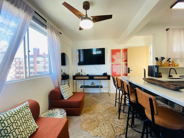 Ap Caiobá Ar Cond, Vista Mar, 50 M Praia, Garagem - Matinhos