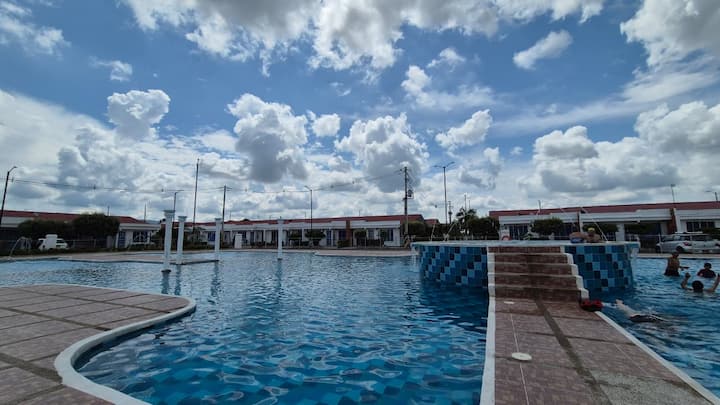 Casa  En Condominio Flandes, Ideal Para Descansar - El Espinal