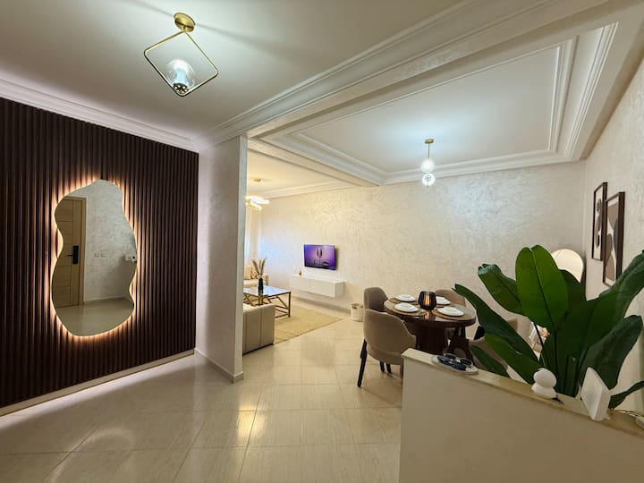 Elegance And Relaxation In The Heart Of Casablanca - Casablanca