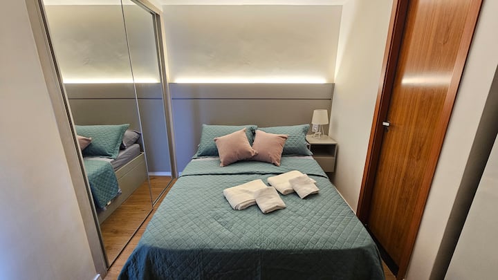 Studio Conforto E Praticidade, Com Ar/wifi - Juiz de Fora