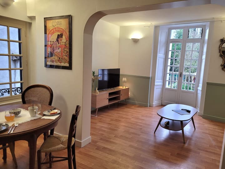 Bel Appartement T2 Avec Terrasse - Vitré