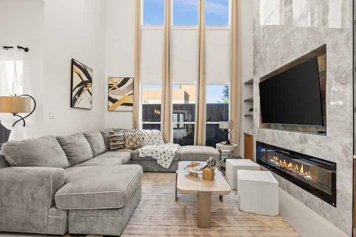 Festive Villa In Richardson/dallas - Richardson, TX