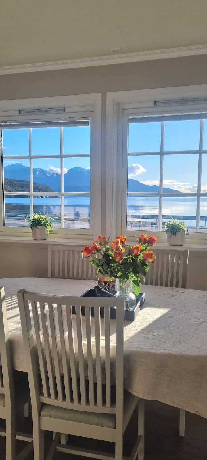 Hus Ved Sjøen - Hovland