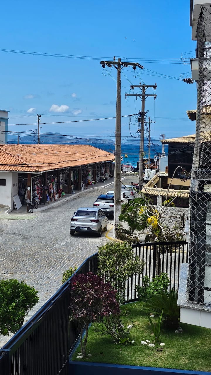 Apto Com Varanda E Vista Lateral Para A Prainha - Arraial do Cabo