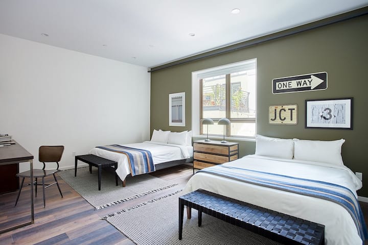 Sosuite | Double Queen Room - Philadelphia, PA