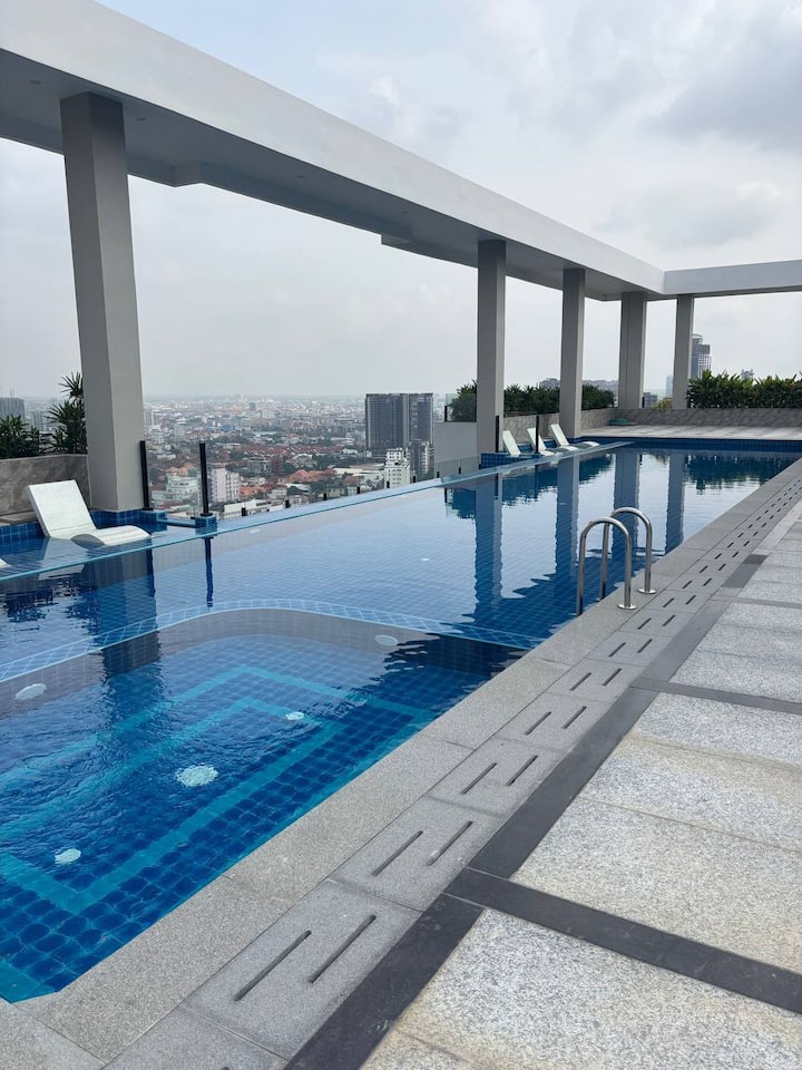 Luxury Condo  Sauna, Pool&gim /Near Aeon Mall 2 - Phnom Penh