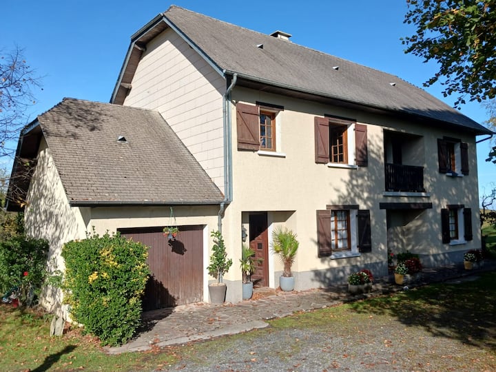 Appartement à 5km De Lourdes Pour 4/5 Personnes - Adé