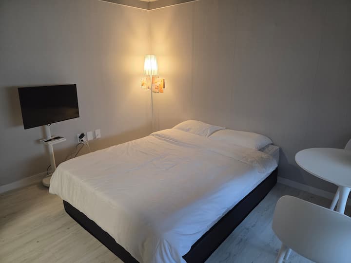 #15[오픈특가]#광안역1분#광안리해변중심5분#무료주차#청소비x#취사#세탁#감성 - Busan