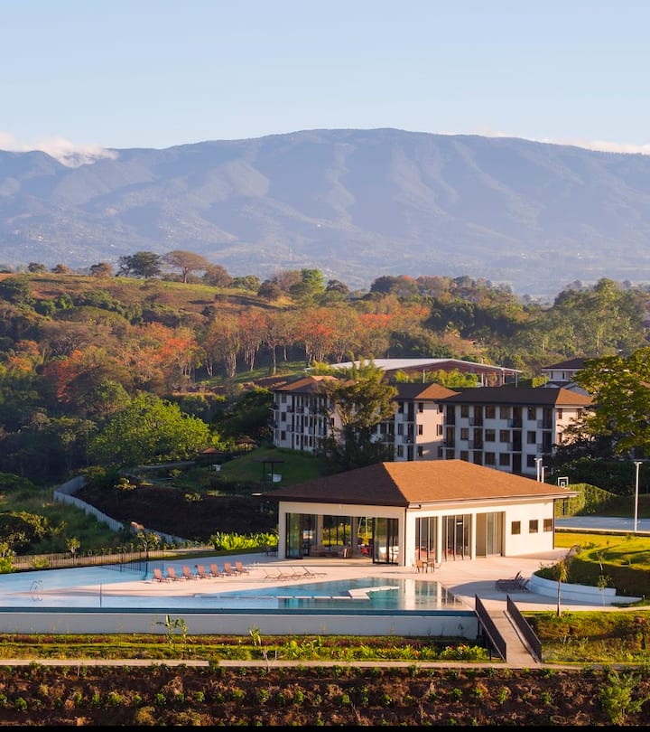 3 Bdrm Apartment | Mountain View | Infinity Pool - Costa Rica