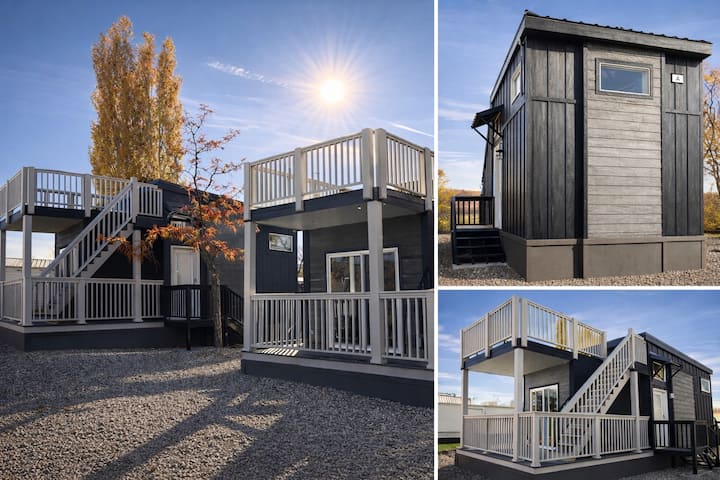 Ultra Luxury Tiny Home With Deck - Page, AZ
