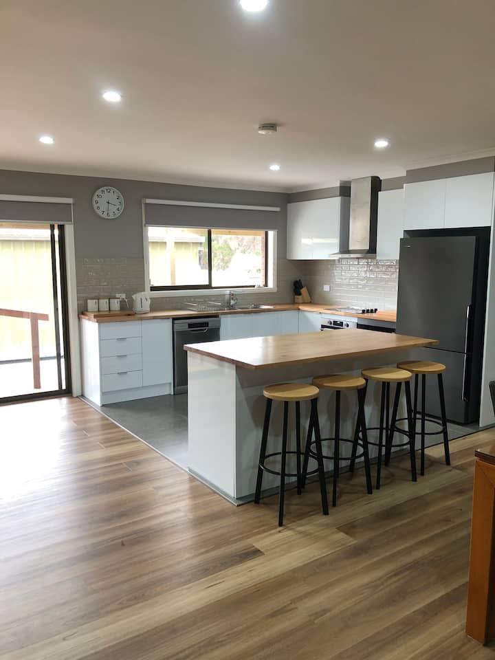 Bluff Cottage - Flinders Island