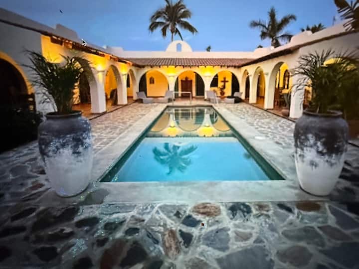 Casa De Artista - Todos Santos