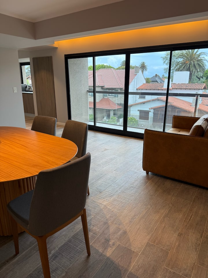 Depto. 3 Ambientes. Zona Varese Y Playa Chica - Mar del Plata