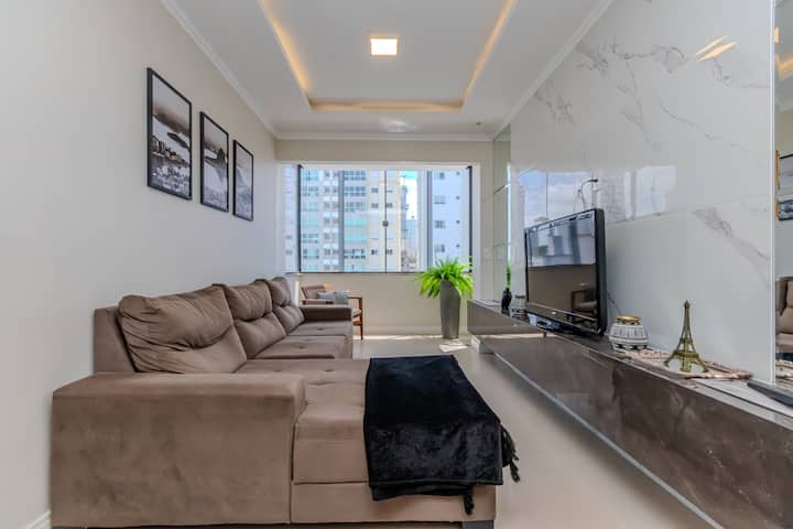 Apartamento| 400 Metros Da Praia Central - Balneário Camboriú