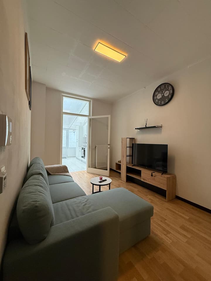 Midi Haven With Private Garden - Saint-Gilles