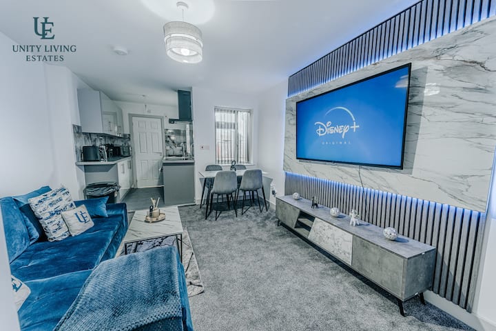 Stylish 1-bed Stay Near Etihad Stadium & Coop Live - Oldham