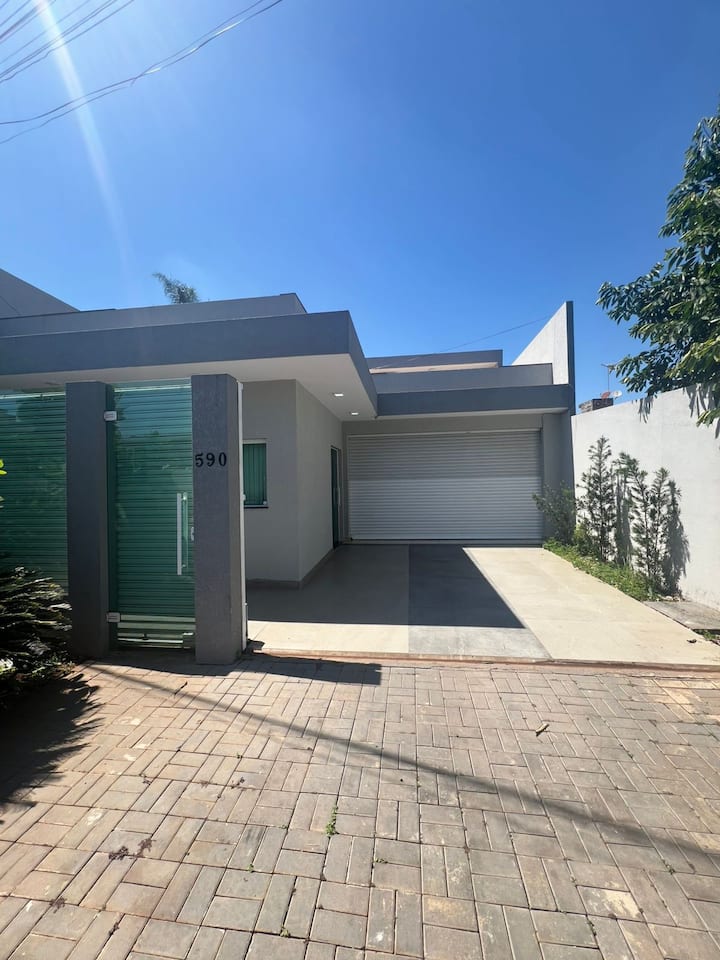 Casa Moderna E Aconchegante Em Foz Do Iguaçu - Foz do Iguaçu