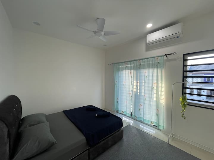 Duyuf Residence - Kepala Batas