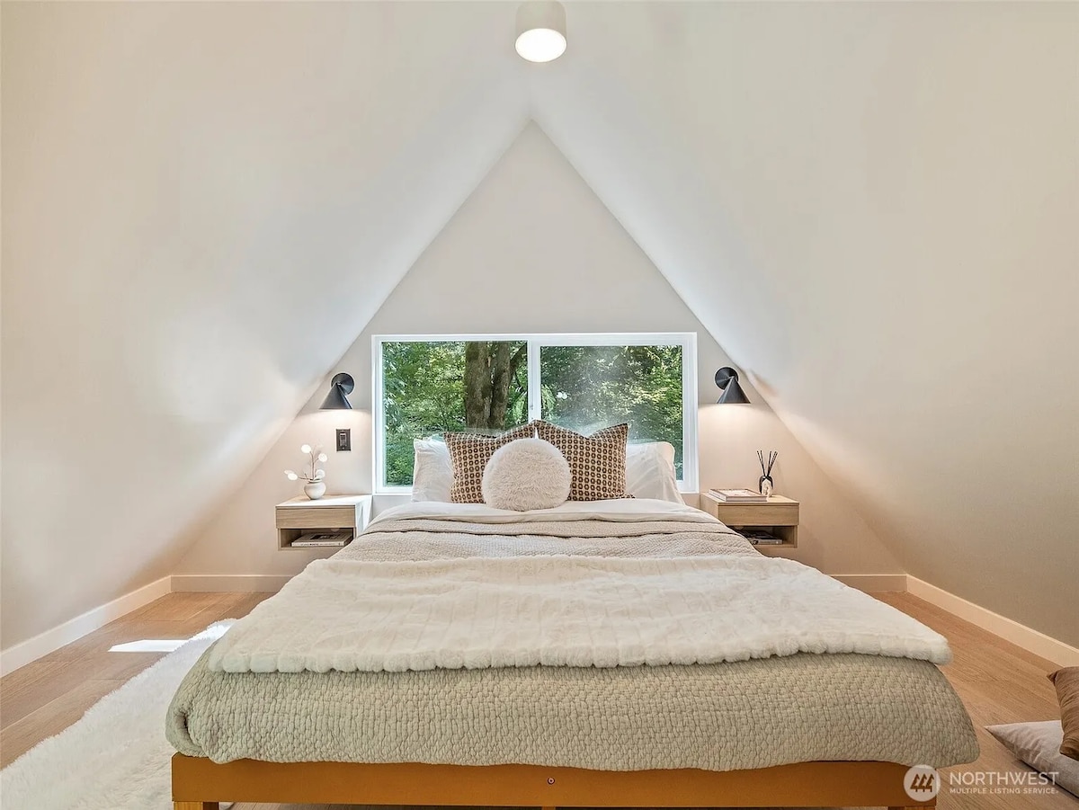 Dwell-Featured Scandi Cabin | Forest Bathing Tub - Cabins for Rent in ...