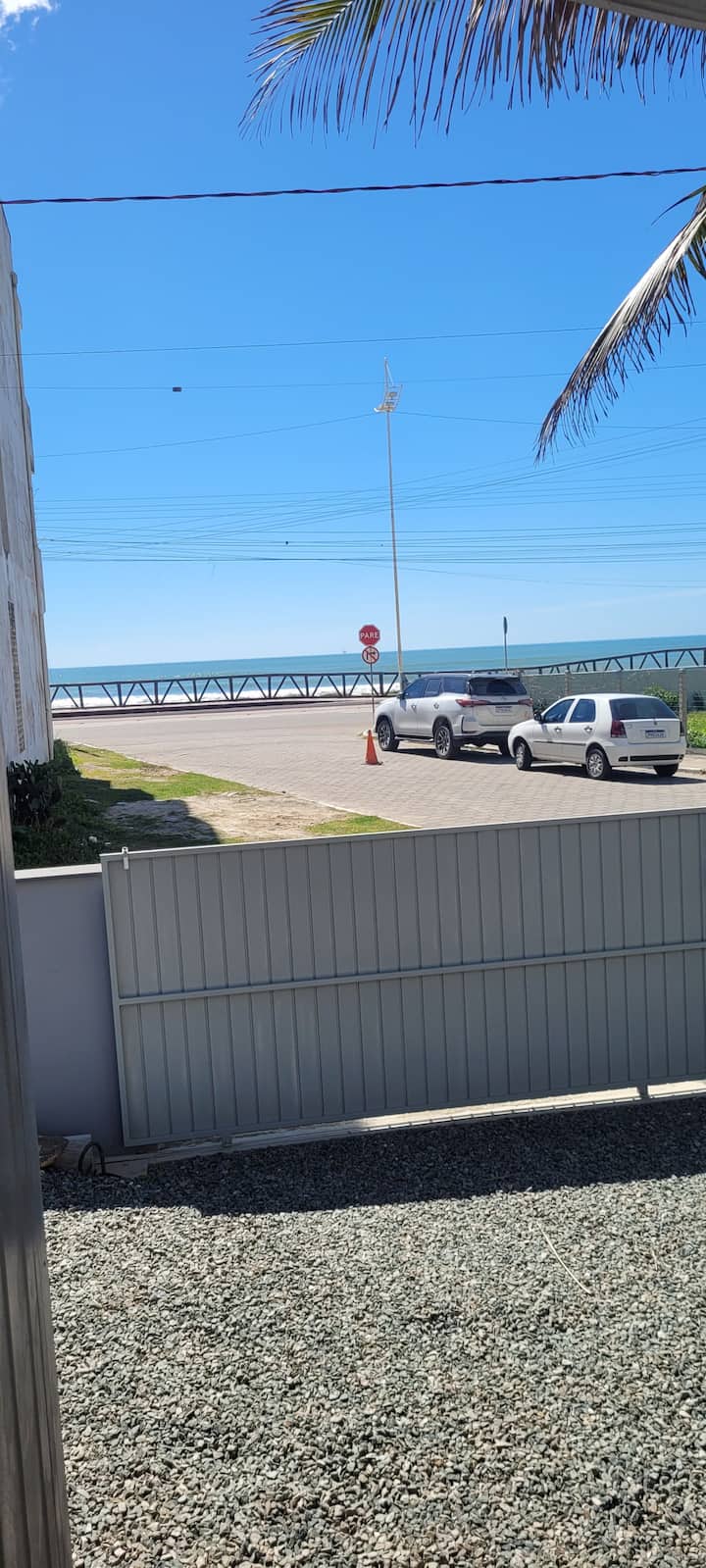 Loft Ensolarado Com Clima Leve E Vista Do Mar - Penha