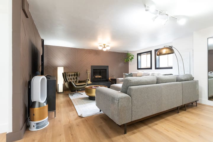 Modern Apartment Minutes Away From Ski Resorts - Sandy, UT