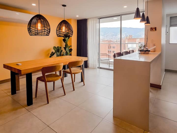 Central Laureles Apt W/ Great Views & 500mbps Wifi - 麥德林