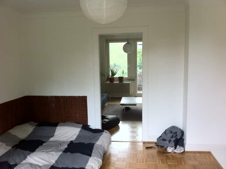 Quiet Apartment – 15 Min To Messe / City Center - Basel