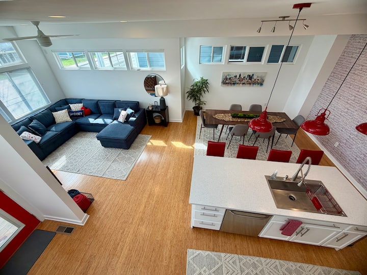 Trendy Home, Walk To Heart Of Fountain Square! - Indianapolis, IN