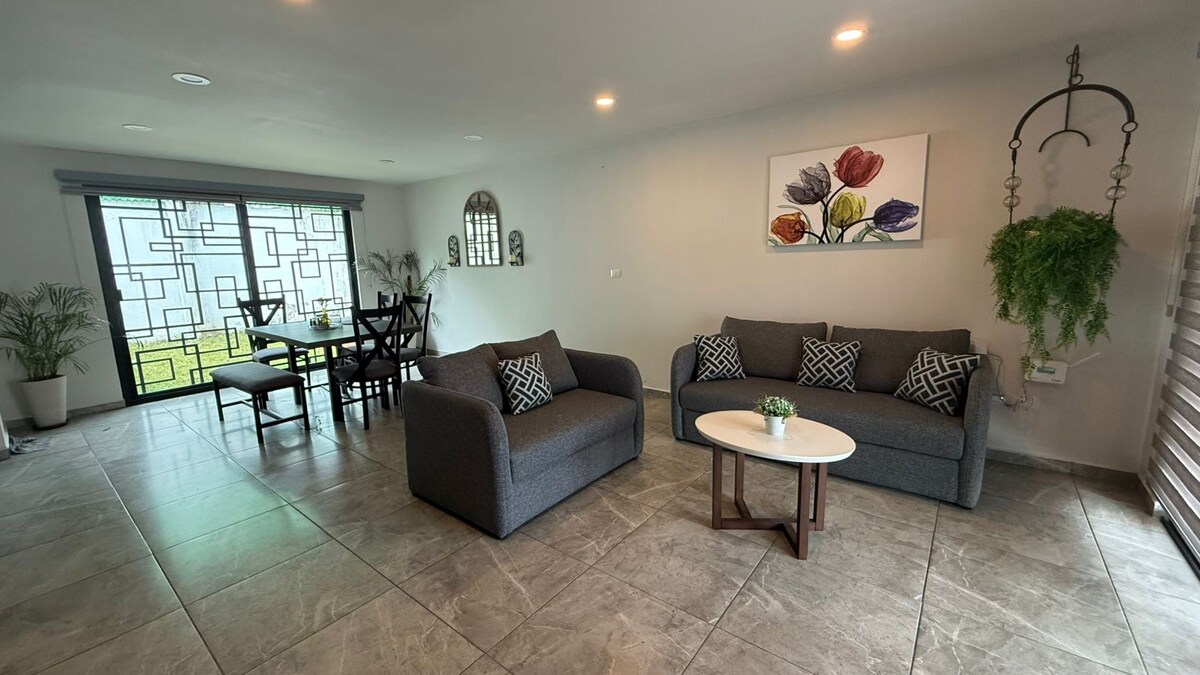 Complete house in private subdivision - Airbnb