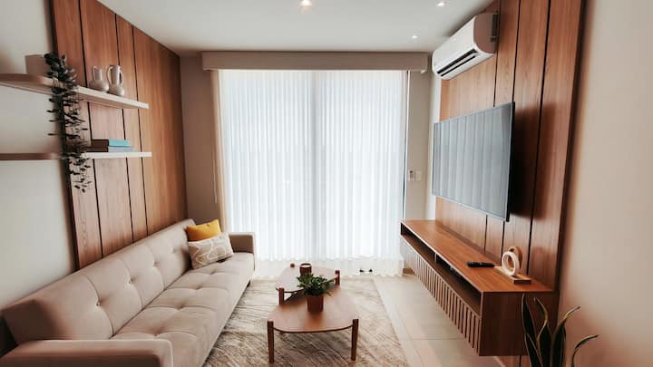 Full Amenities & Skyline View” – Macororo 15, Lux - Bolivia