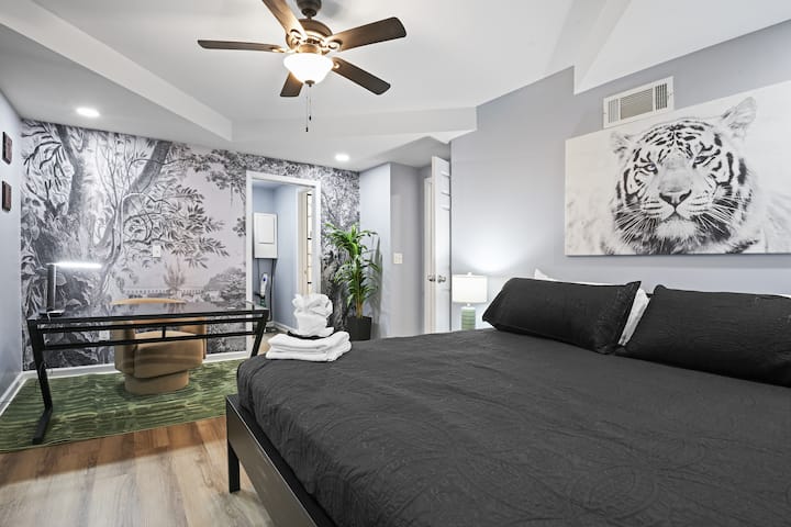 Japanese Jungle (Chic 1br/1ba Minutes To Airport) - Aeropuerto de Atlanta Hartsfield-Jackson (ATL)