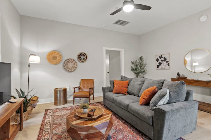 Modern 1-bed, Walk To Fluor Field And Downtown - Greenville, SC