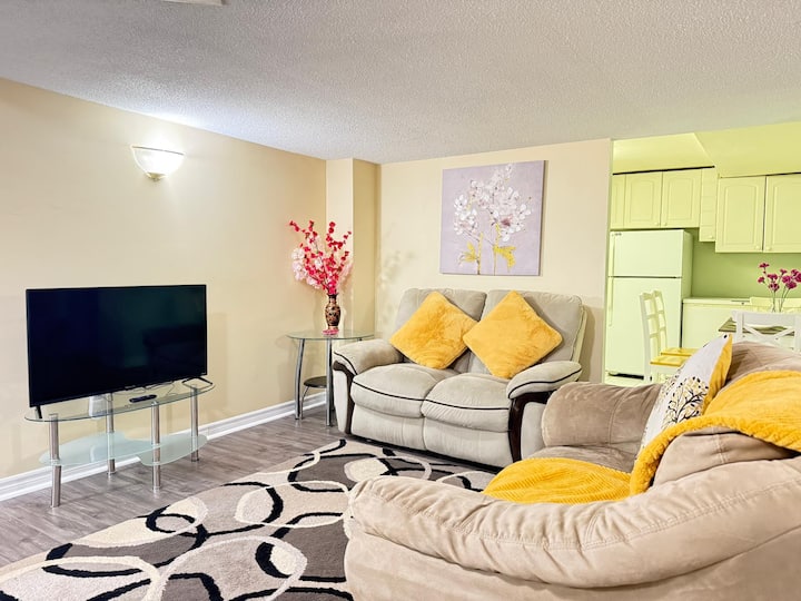2 Br Private Suite Near Opg, Hwy 401 & Toronto Zoo - Pickering