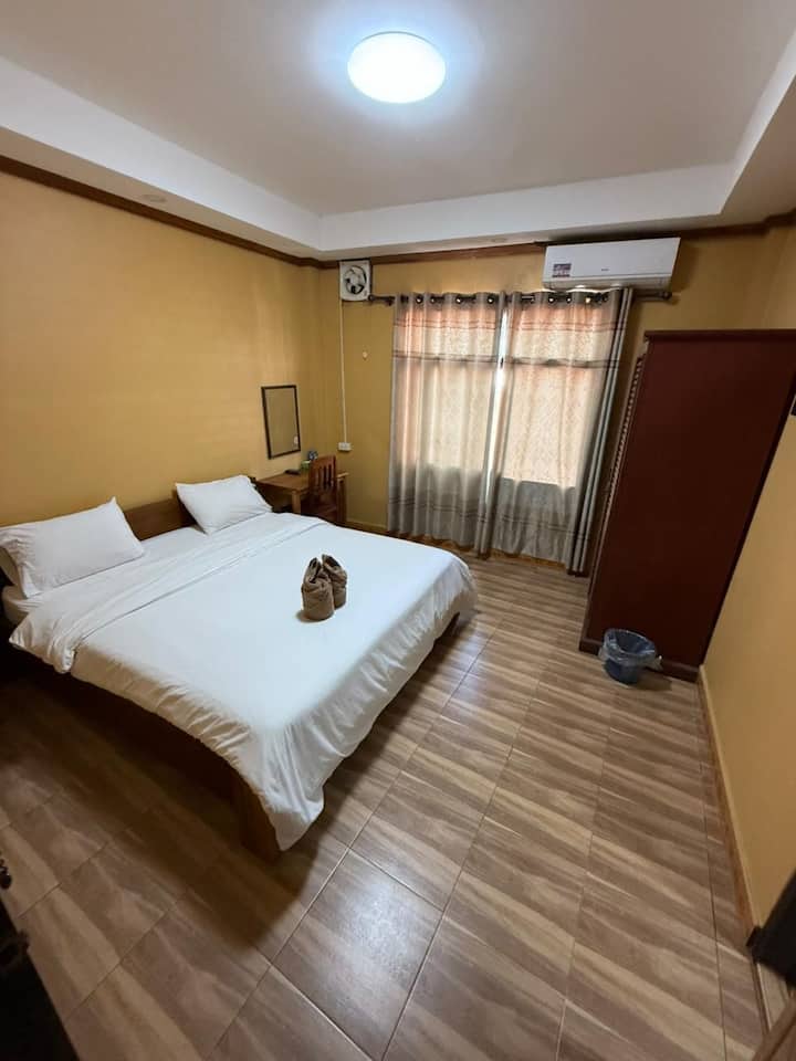 Vang Vieng Sunset Double Room 7 - Laos