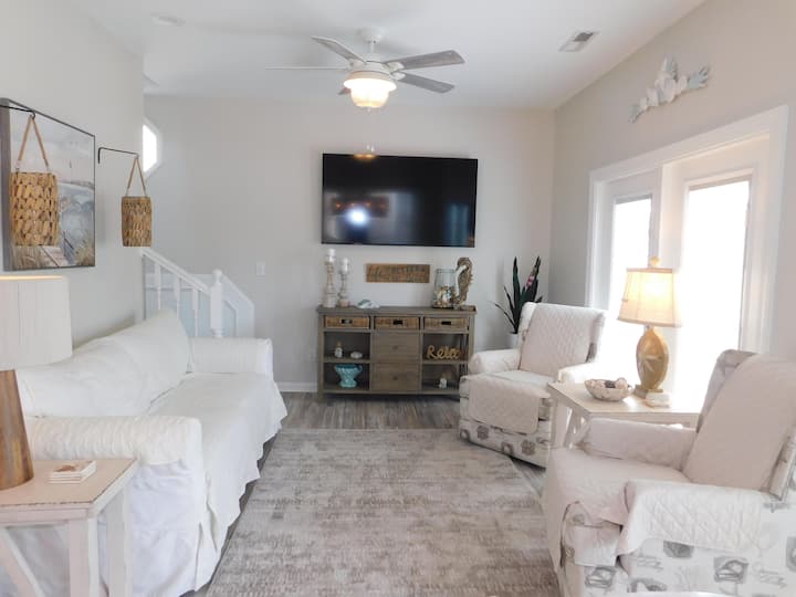 Ocean Lakes 1205 New Remodel 4bed/3bath Sleeps 12 - Surfside Beach, SC
