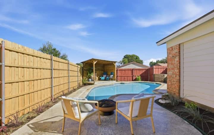 El Reposo Texas/pool Retreat - Garland, TX