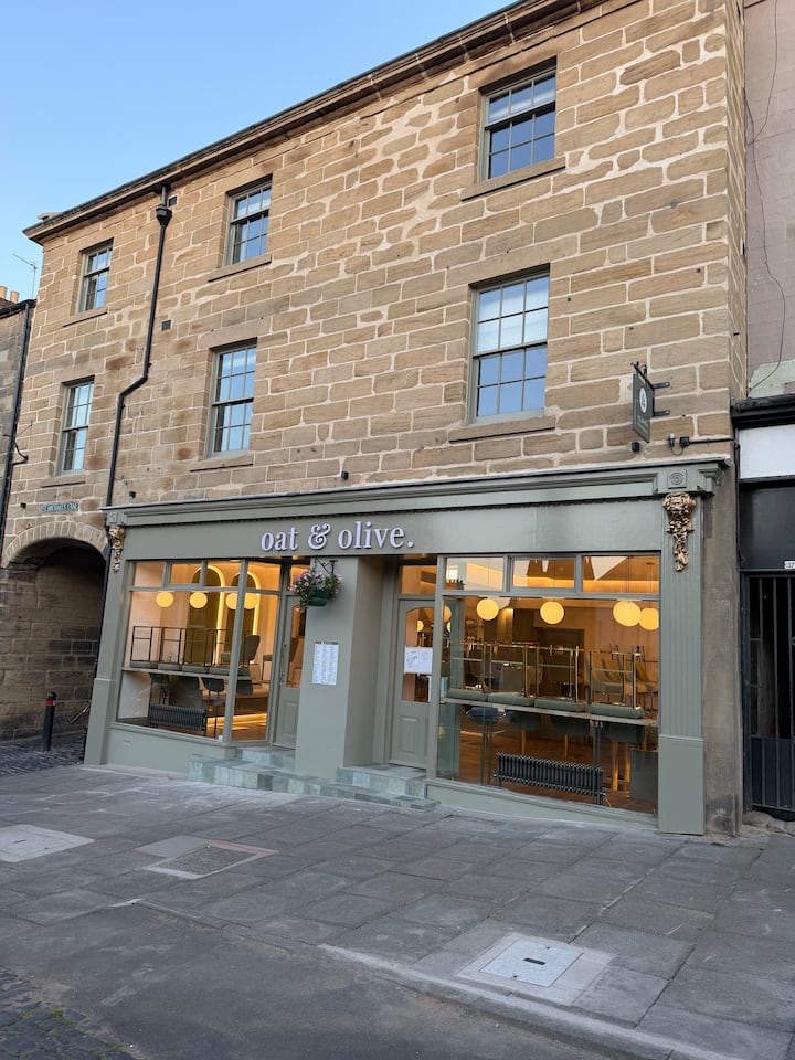 Three Bedroom Penthouse In Central Alnwick - Alnwick