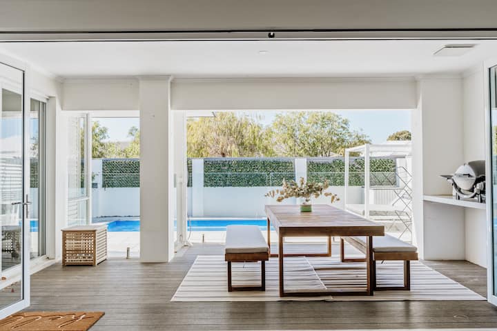 Sundrift—sophisticated Beachside Retreat With Pool - Dunsborough